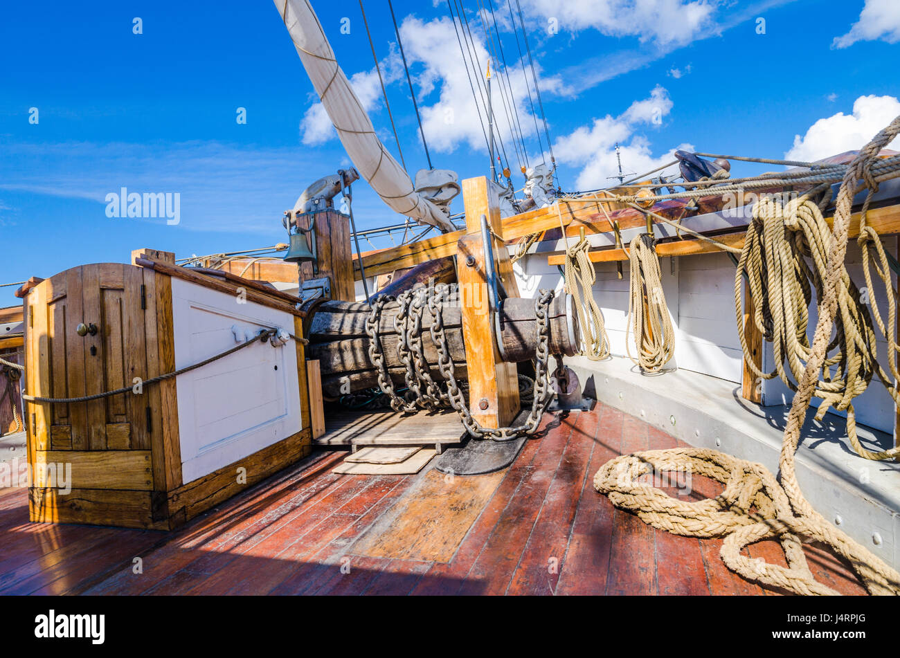 Anchor rigging old sailboat Banque de photographies et d’images à haute ...