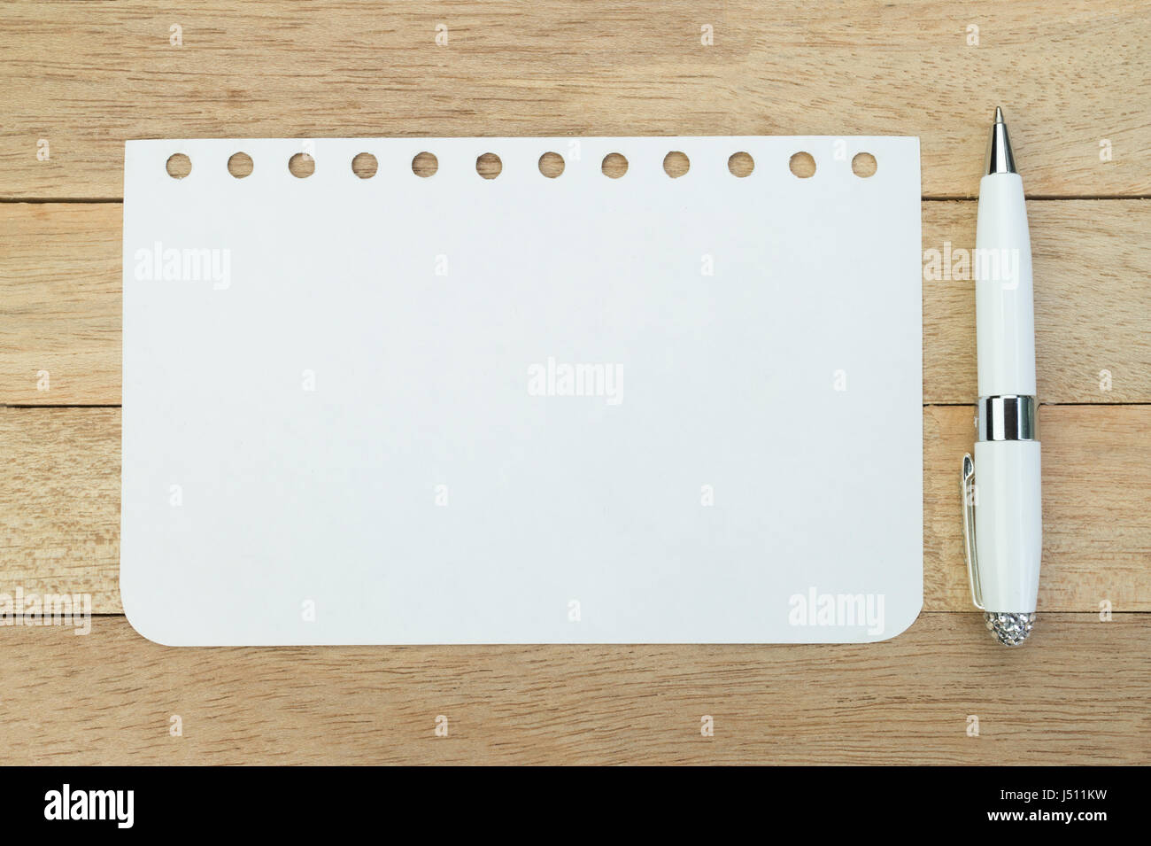 Feuille de cahier vierge Banque de photographies et d’images à haute ...