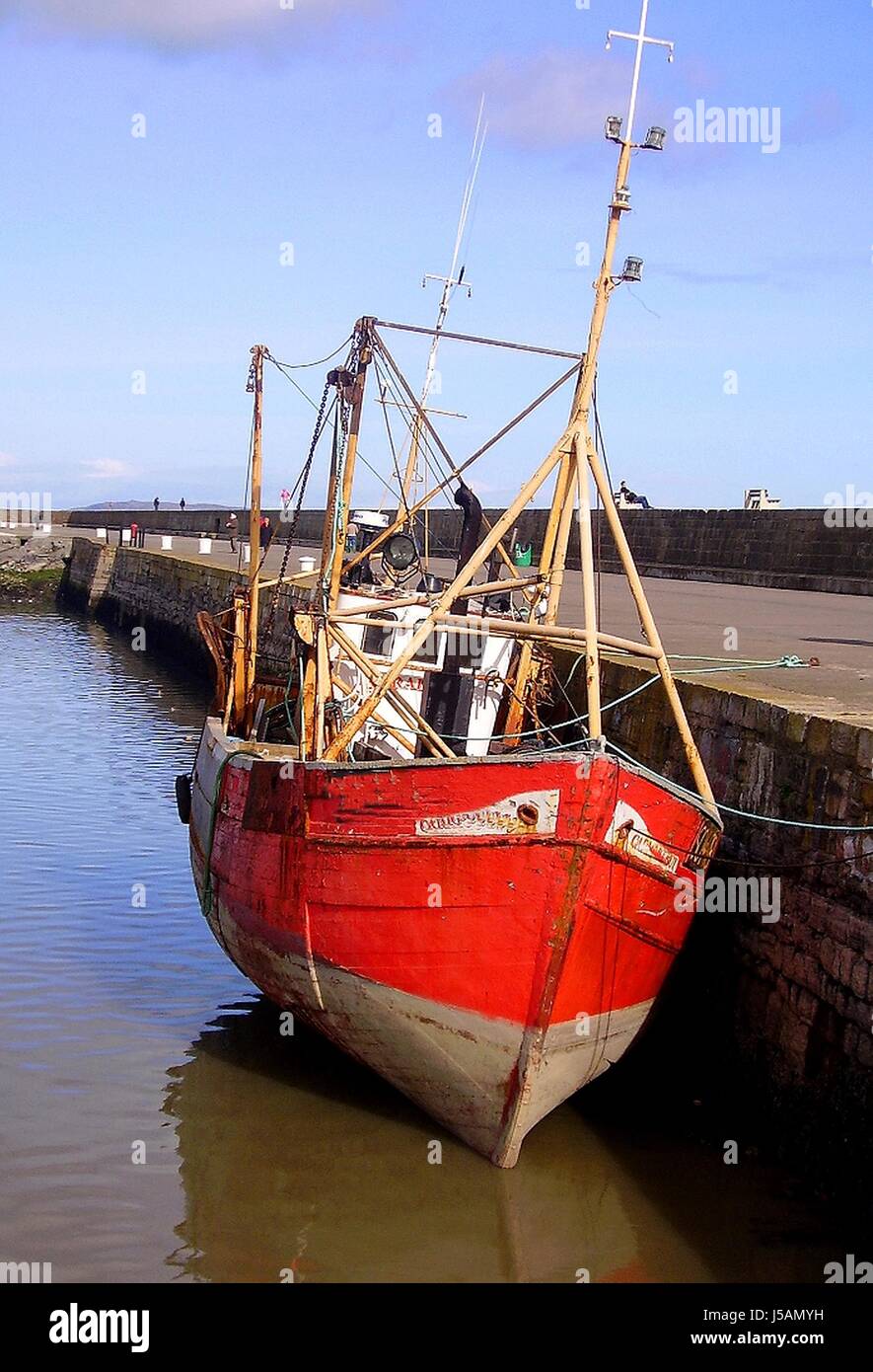 Bateau de pêche pêcheur poisson angle Irlande bateau de pêche bateau d ...