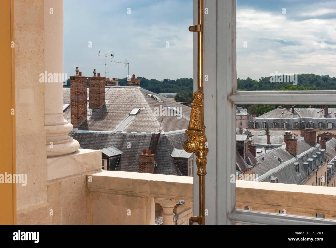 Château de versailles fenêtre Banque de photographies et d’images à ...