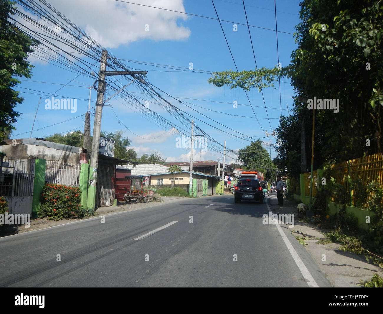 Cette entrée fait référence à la route municipale desservant les ...