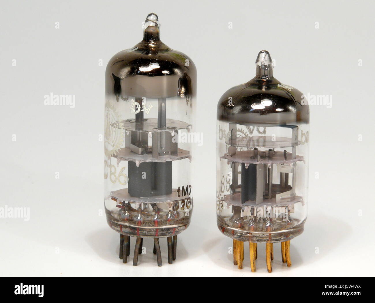 Tubes radio Banque de photographies et d’images à haute résolution - Alamy