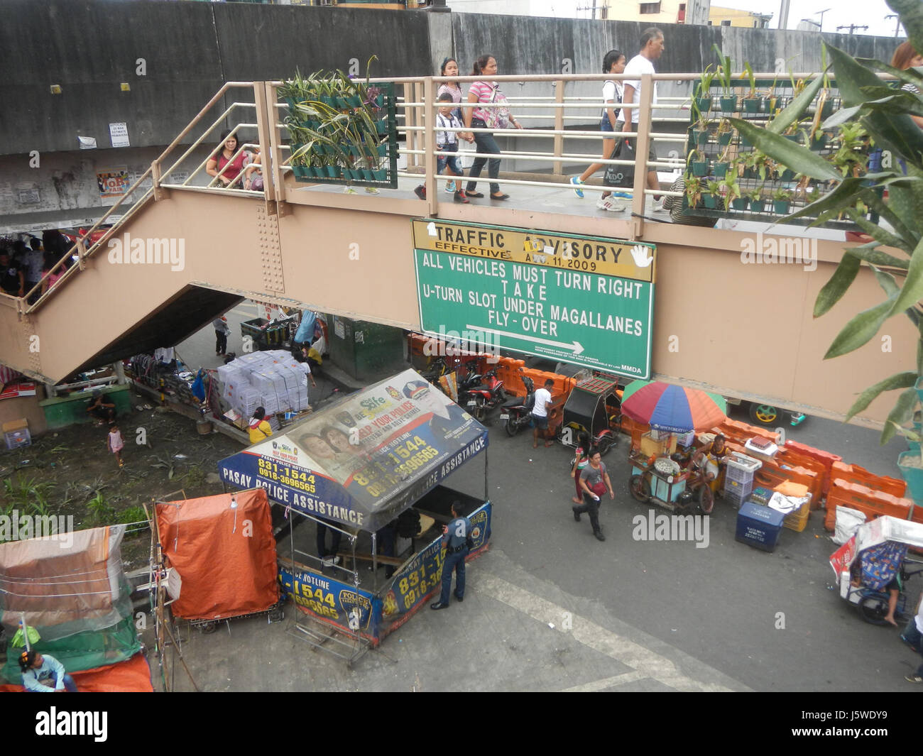 0016 Taft Avenue EDSA LRT Station de MRT Passerelle Pasay 17 Photo ...