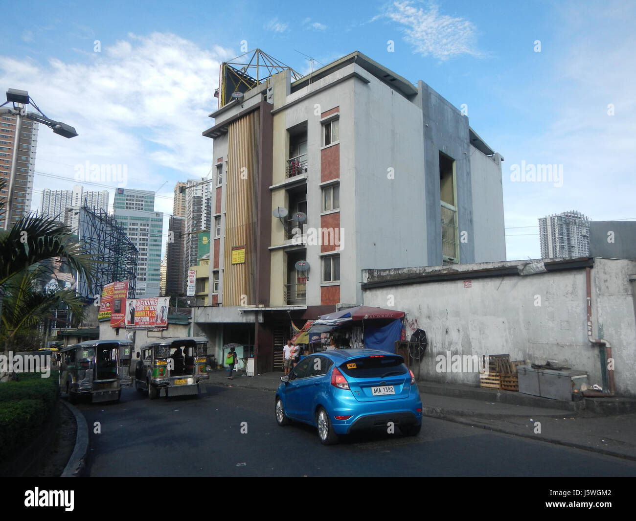 03022 Guadalupe Interchange Cloverleaf Park MRT Station Mandaluyong ...