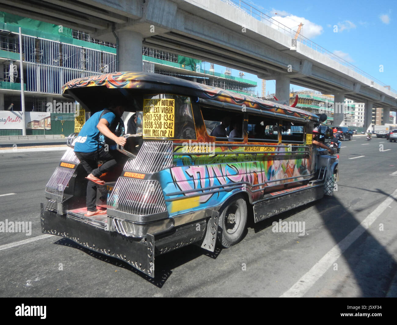 0084 Construction de la ligne de MRT Manille 18 Emerald Santolan Marcos ...