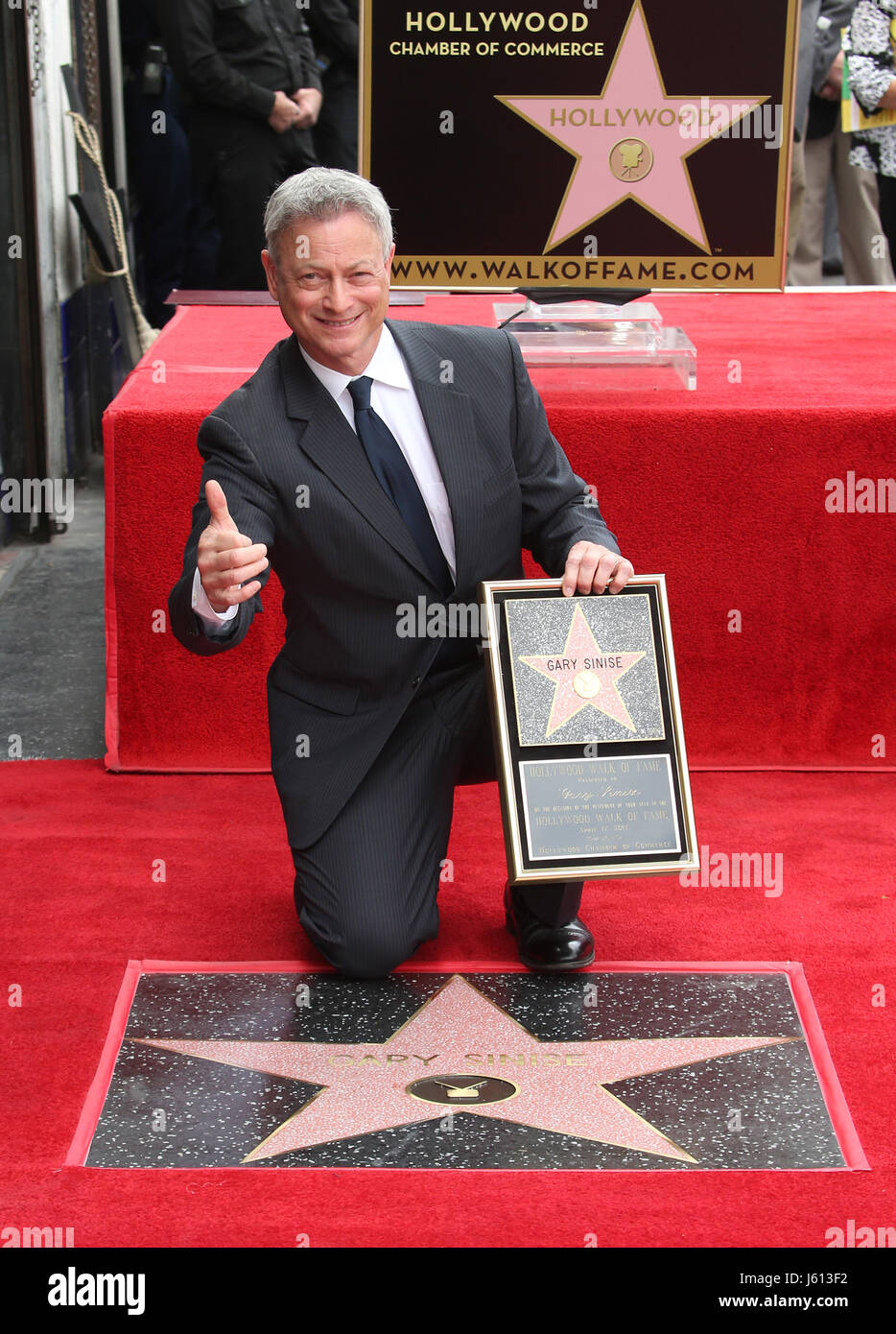 Gary Sinise honoré avec étoile sur le Hollywood Walk of Fame avec ...