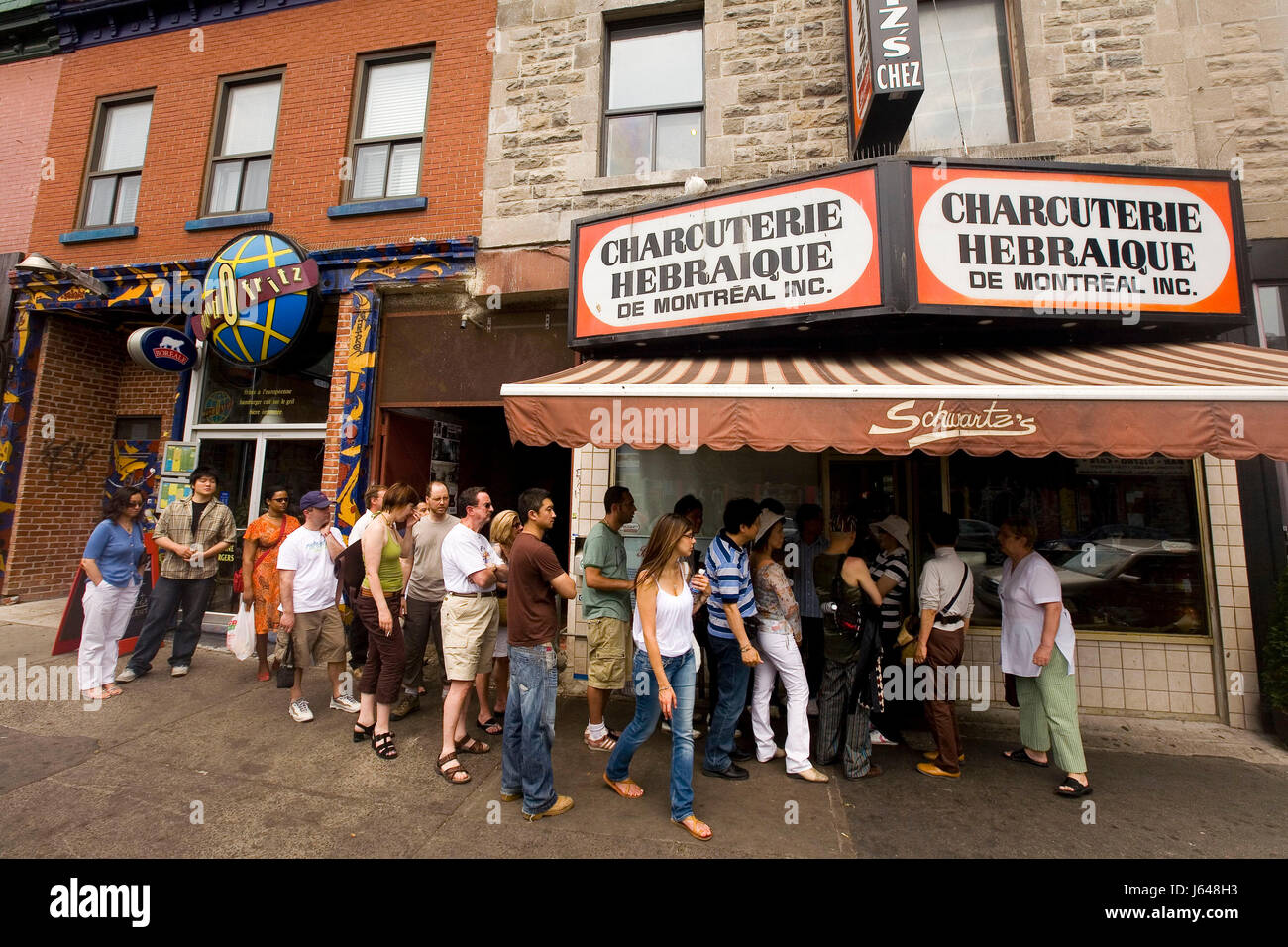 Schwartz restaurant montreal canada Banque de photographies et d’images ...
