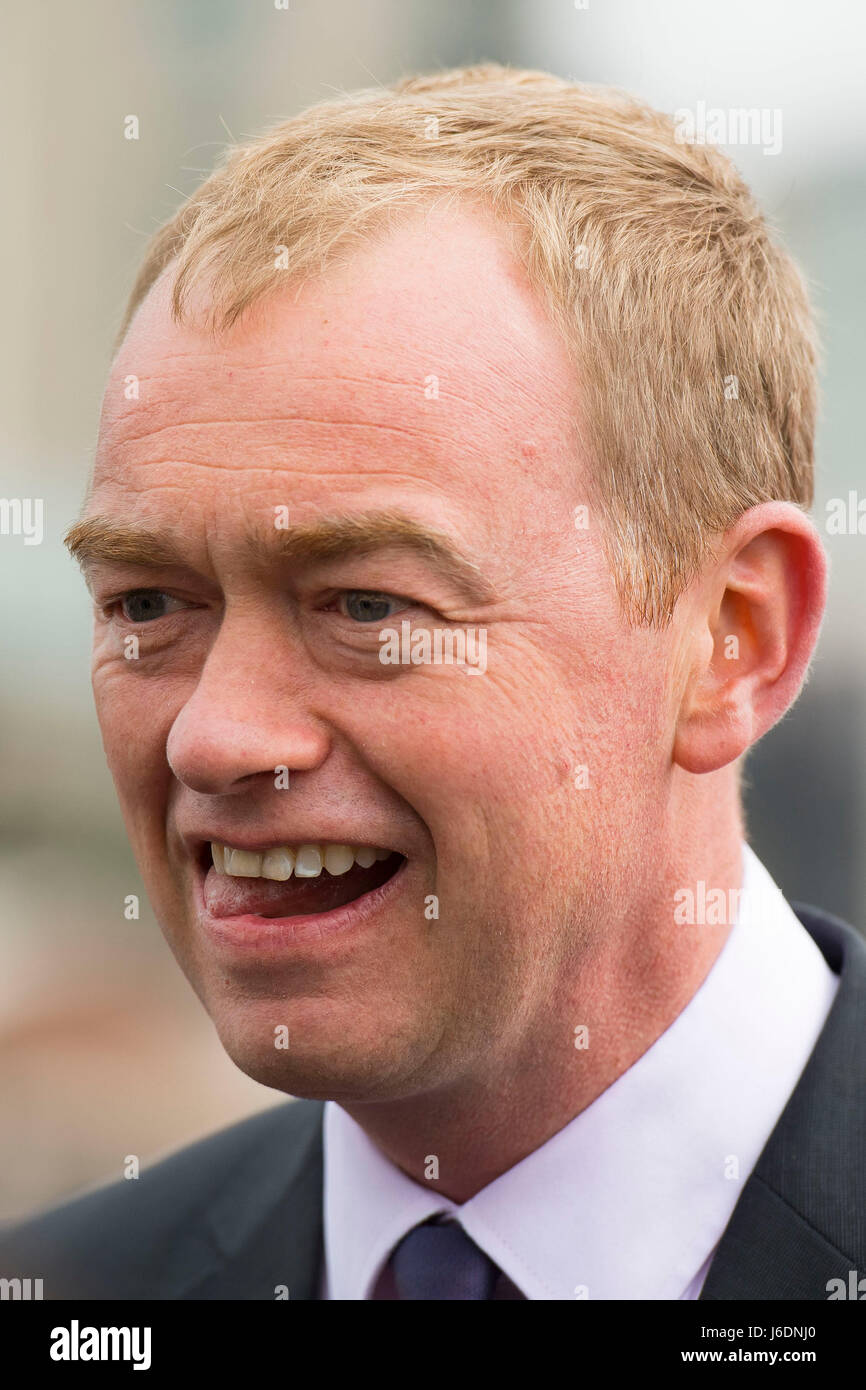 CARDIFF, WALES - 11 MAI : chef du Parti libéral-démocrate Tim Farron ...