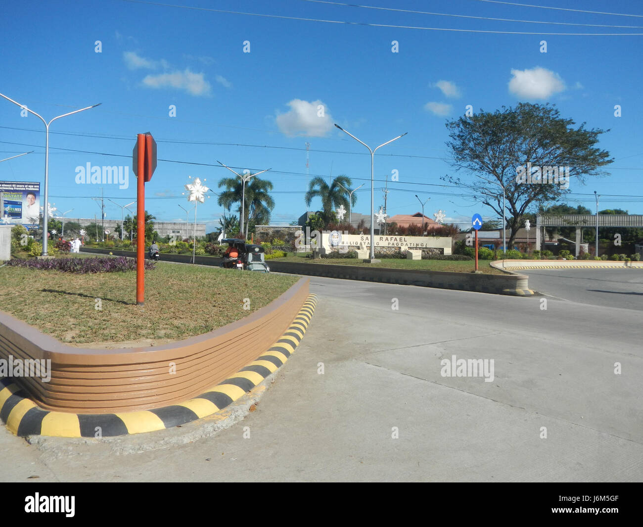 L'Arc de Bienvenue à la limite de Baliuag et San Rafael, Bulacan ...