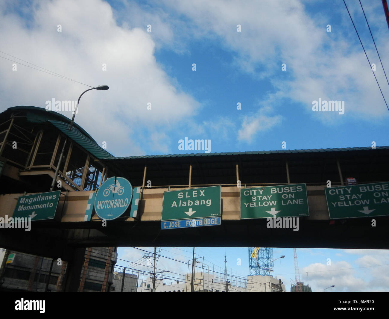 0833 C. Jose EDSA Passerelle Malibay Pasay City, 20 Photo Stock - Alamy