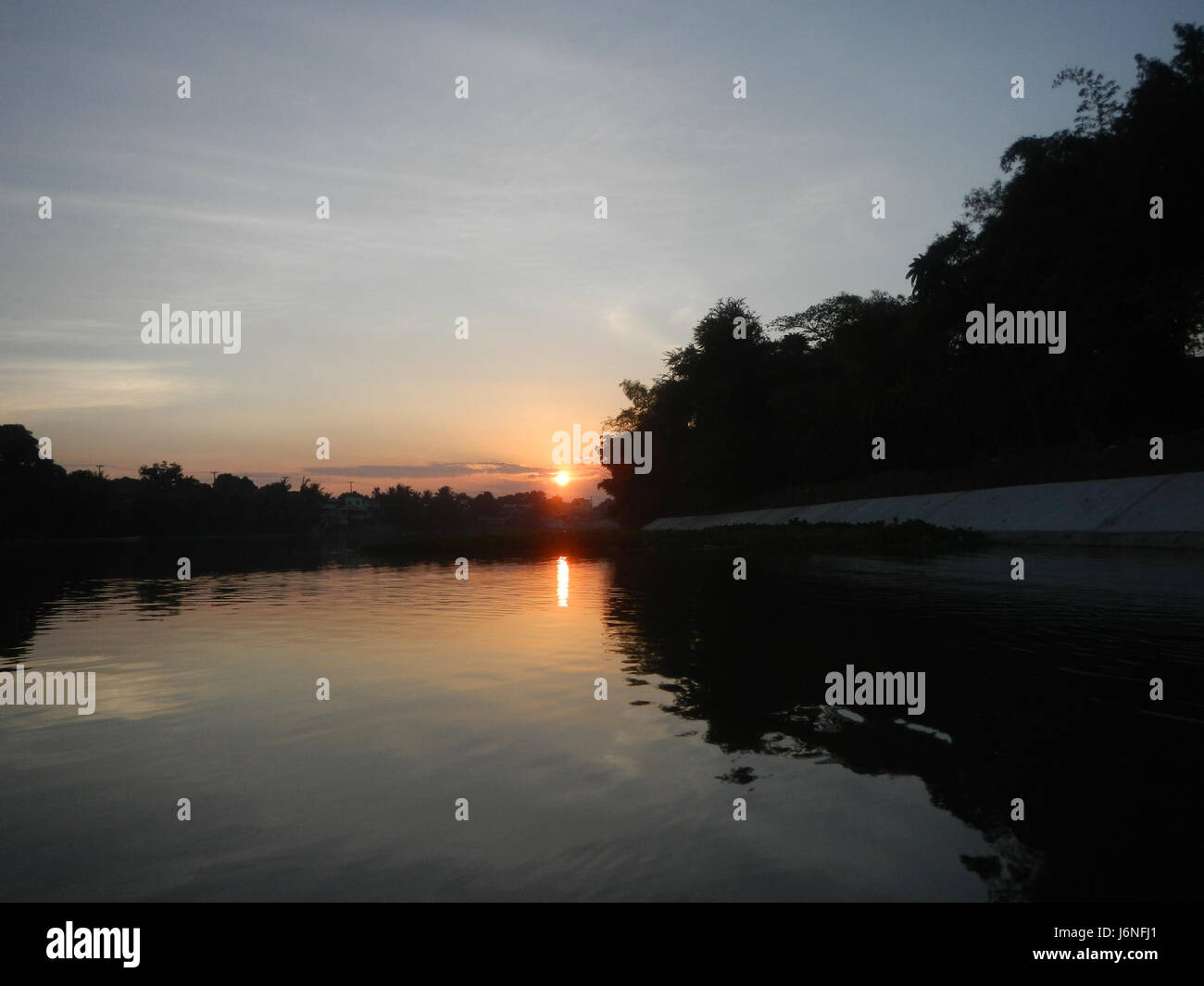 Cette image montre les berges de la région de Pulilan à Bulacan, en ...