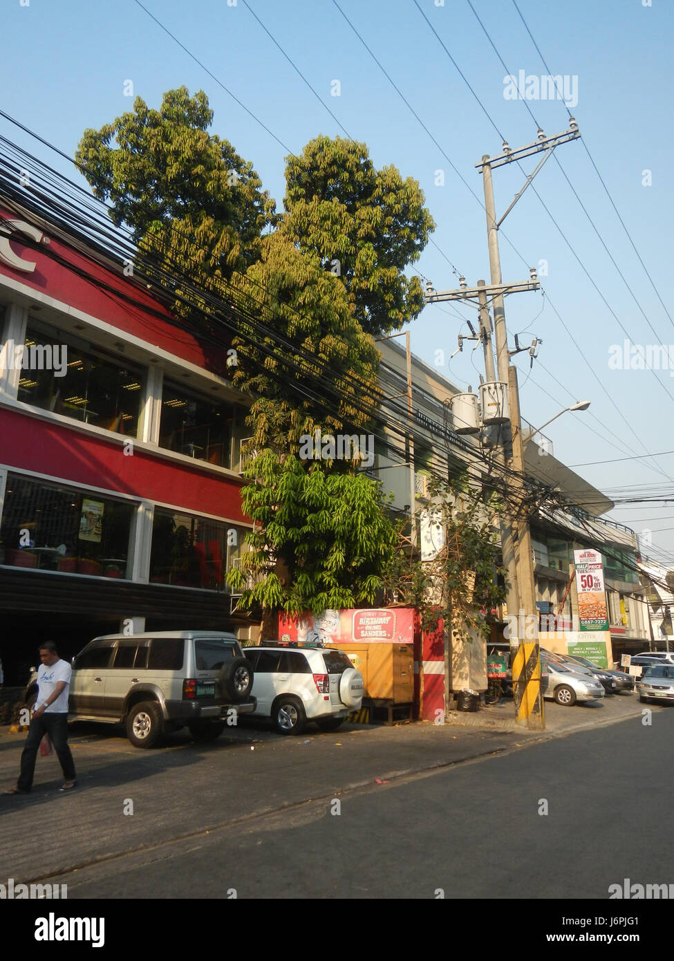 Jupiter Street à Bel-Air, Makati City, est une rue importante dans le ...