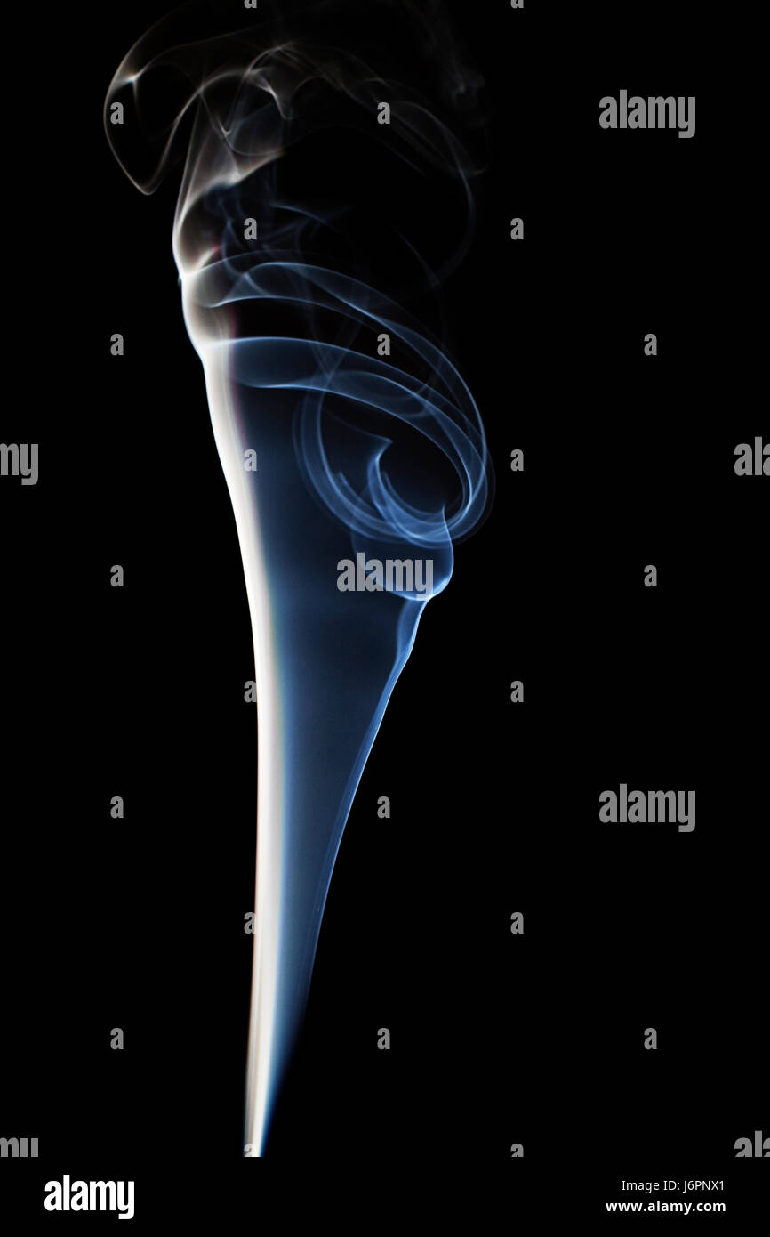 Fumée bleue Banque de photographies et d’images à haute résolution - Alamy