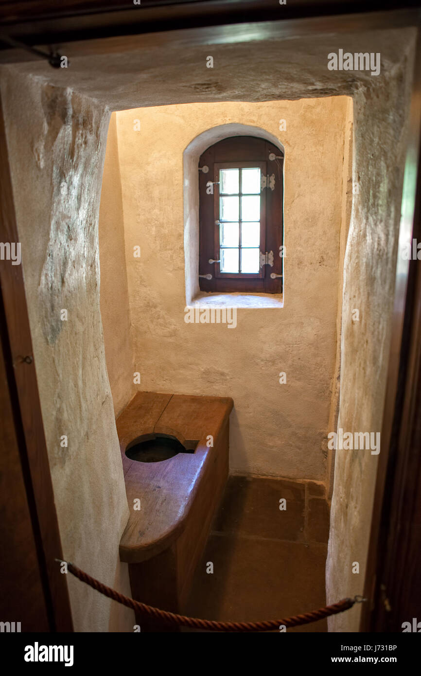 Medieval Toilet Banque d'image et photos - Alamy