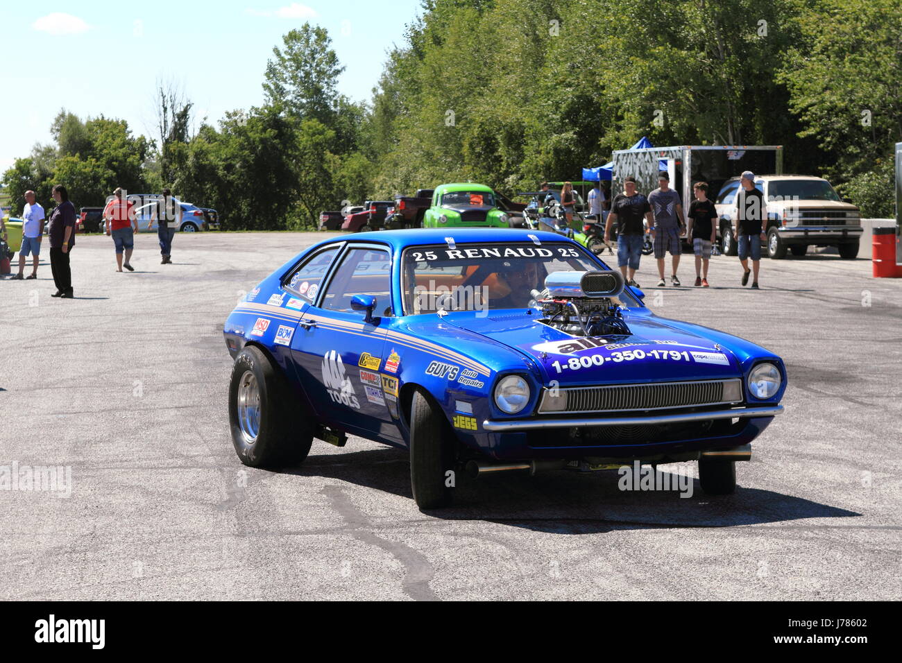 Oversized engine Banque de photographies et d’images à haute résolution ...