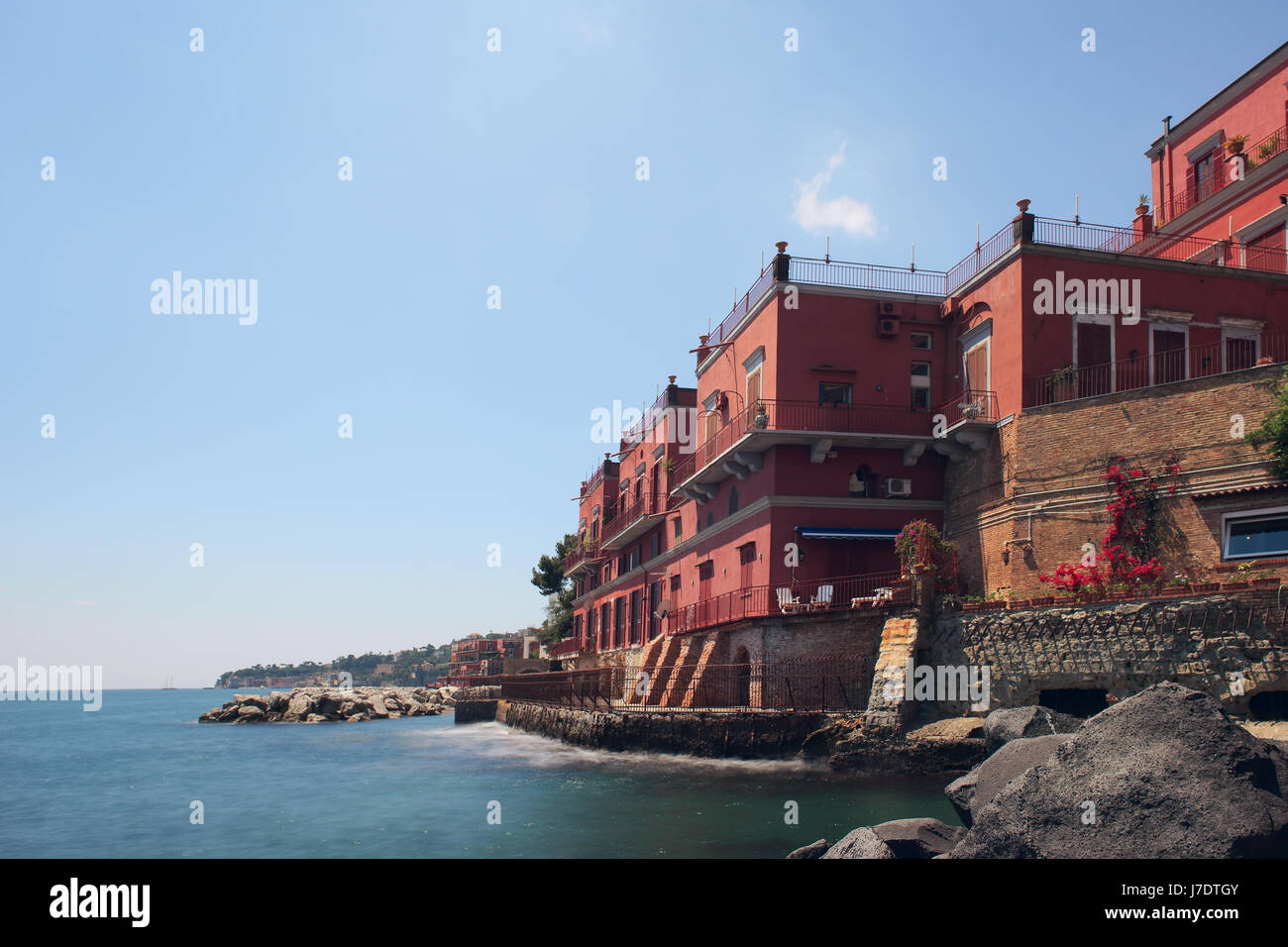 Posillipo beach Banque de photographies et d’images à haute résolution ...