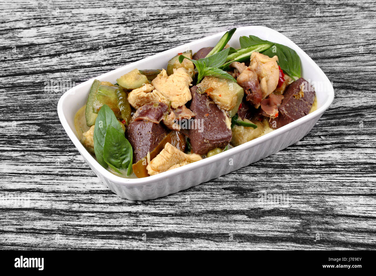Les thaïlandais, recette poulet au curry vert au lait de coco avec l ...
