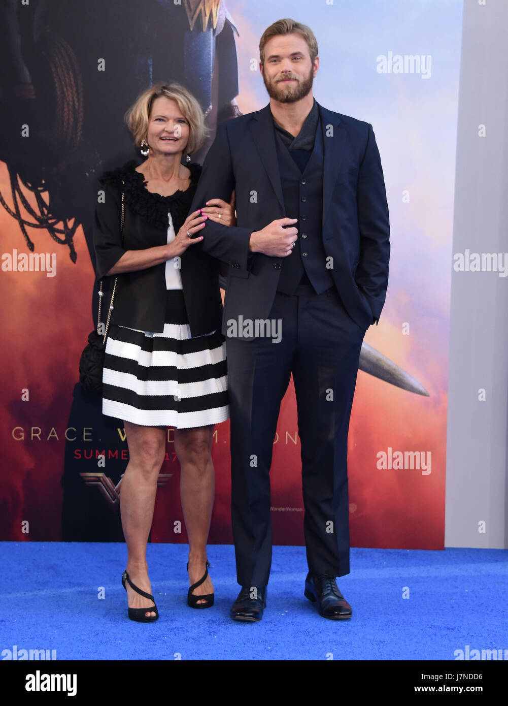 Karla lutz kellan lutz Banque de photographies et d’images à haute ...