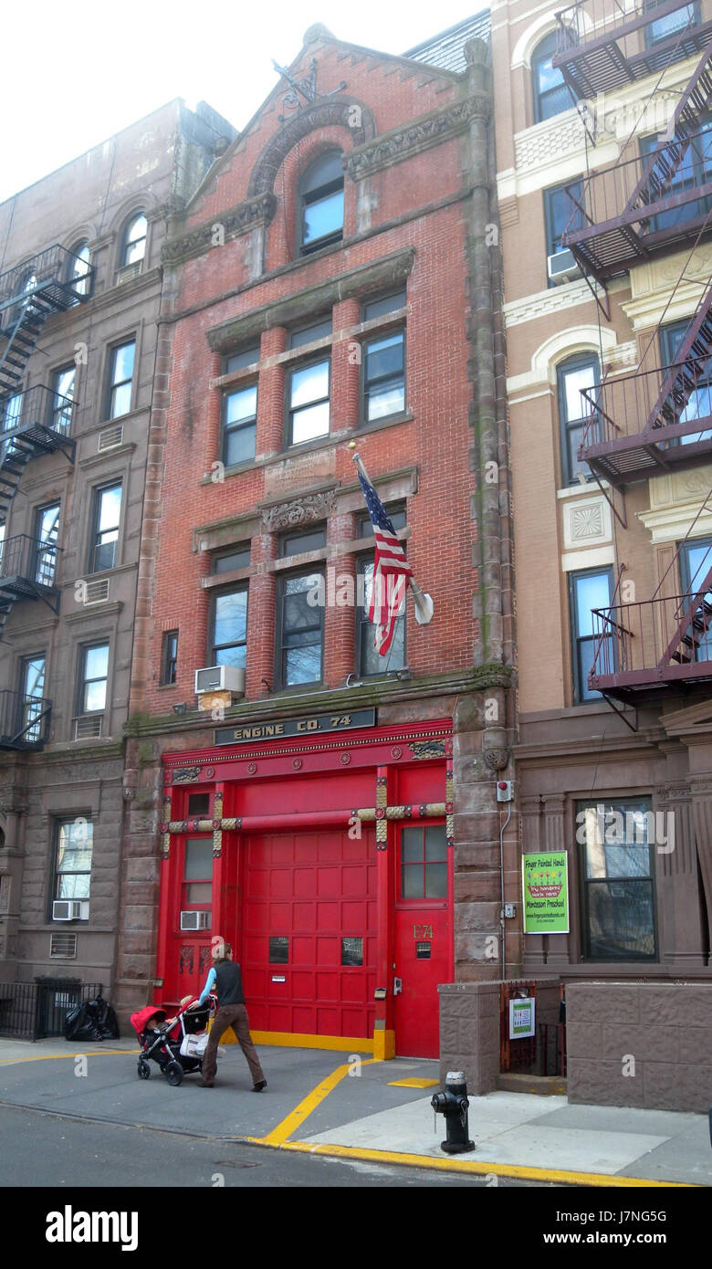 Moteur 74 Banque de photographies et d’images à haute résolution - Alamy