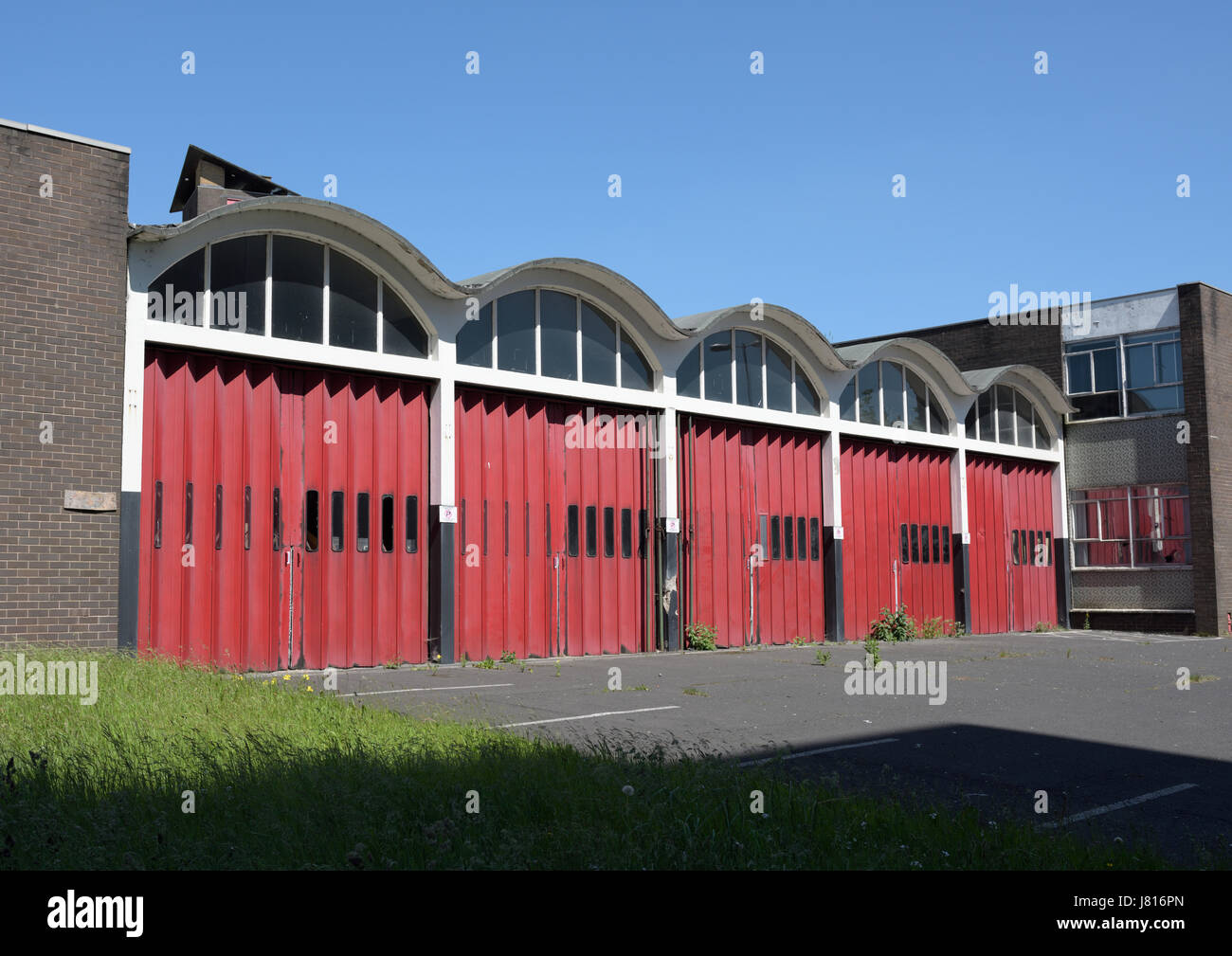 Five bay fire station Banque de photographies et d’images à haute ...