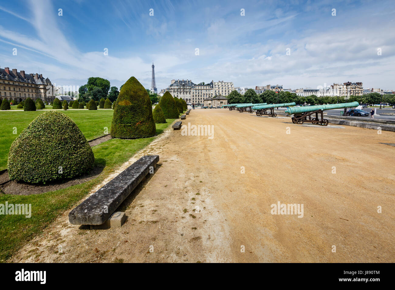 Musée d'histoire de la guerre des Invalides à Paris, France Photo Stock ...