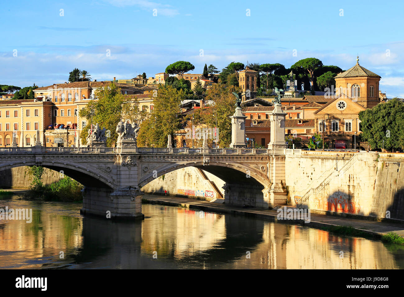 Tiber river Banque de photographies et d’images à haute résolution - Alamy
