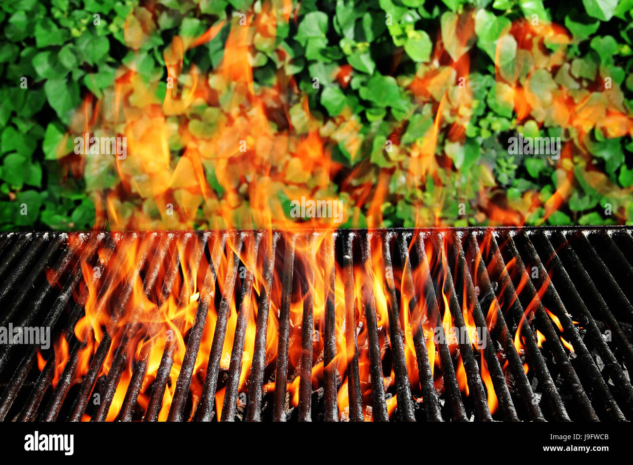 Incendie, incendie, flammes, flammes, grill, barbecue, barbecue ...