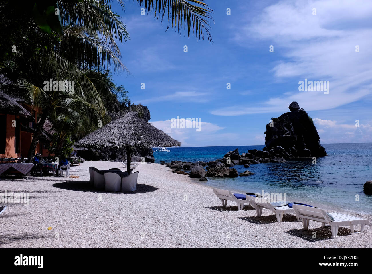 Plage d'apo island resort Banque de photographies et d’images à haute ...