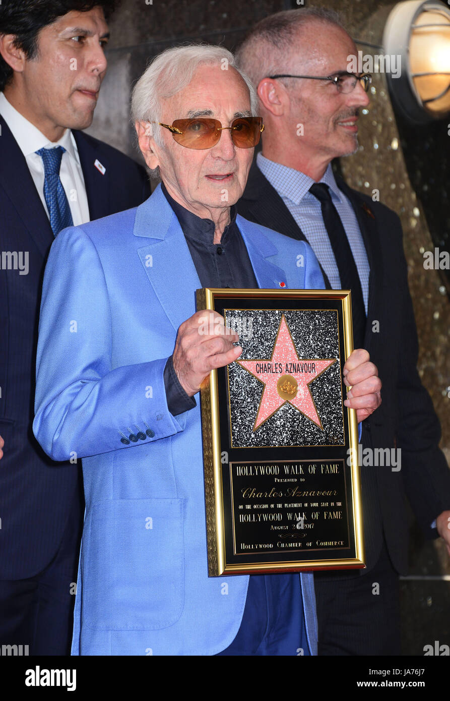 Charles Aznavour Honoré Banque De Photographies Et Dimages à Haute