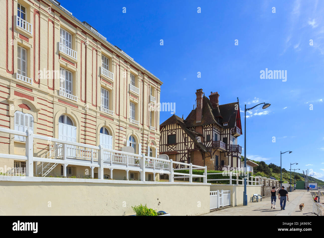 Plage de villers sur mer Banque de photographies et d’images à haute ...