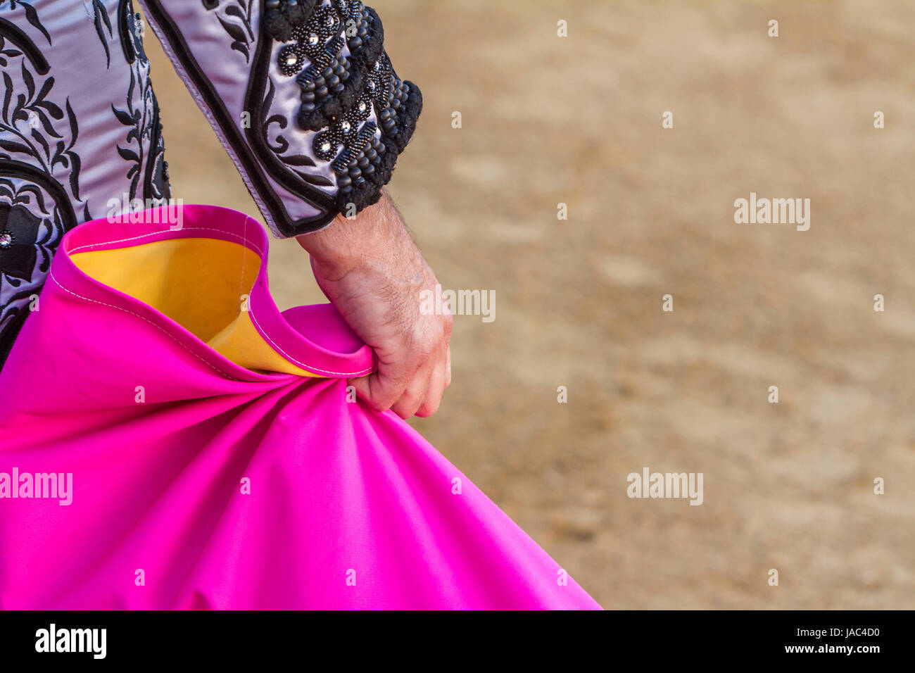 Torero espagnol avec la Cape dans l'arène, Espagne Photo Stock - Alamy
