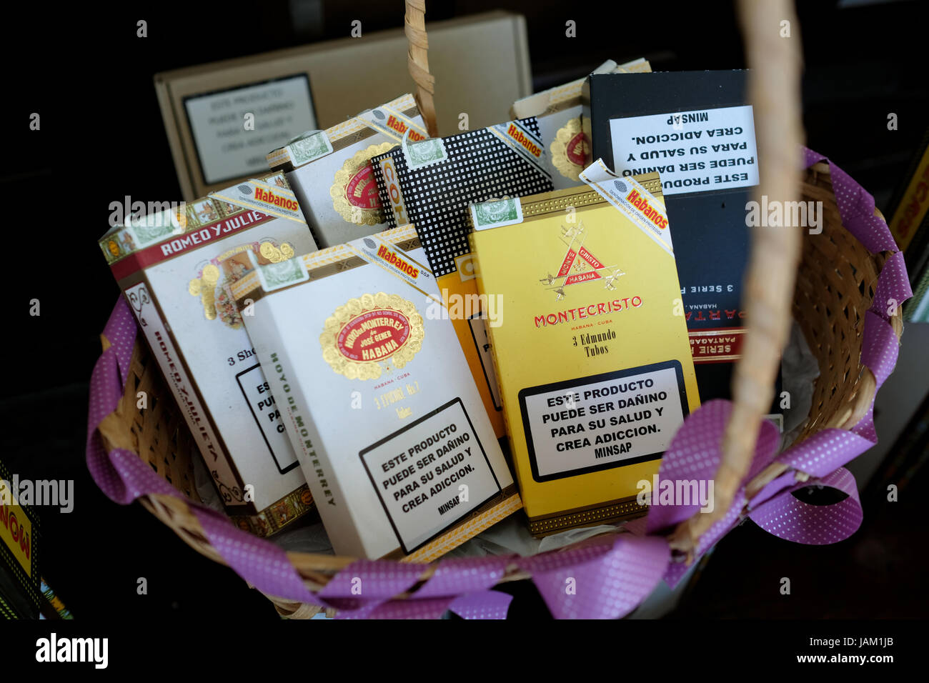 Cohiba siglo iv Banque de photographies et d’images à haute résolution ...