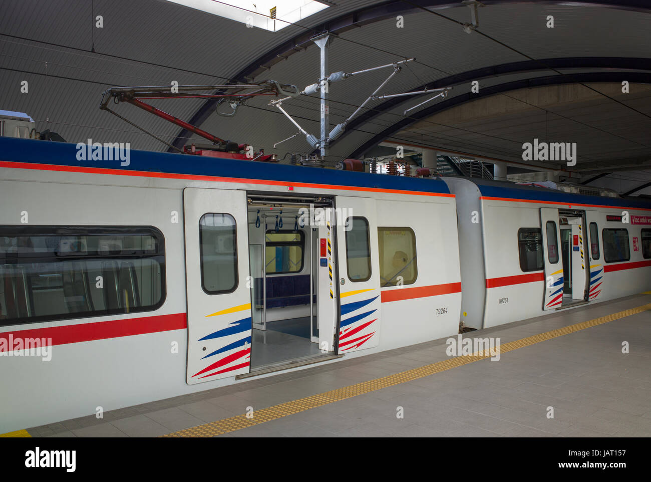 Pantograph rail Banque de photographies et d’images à haute résolution ...