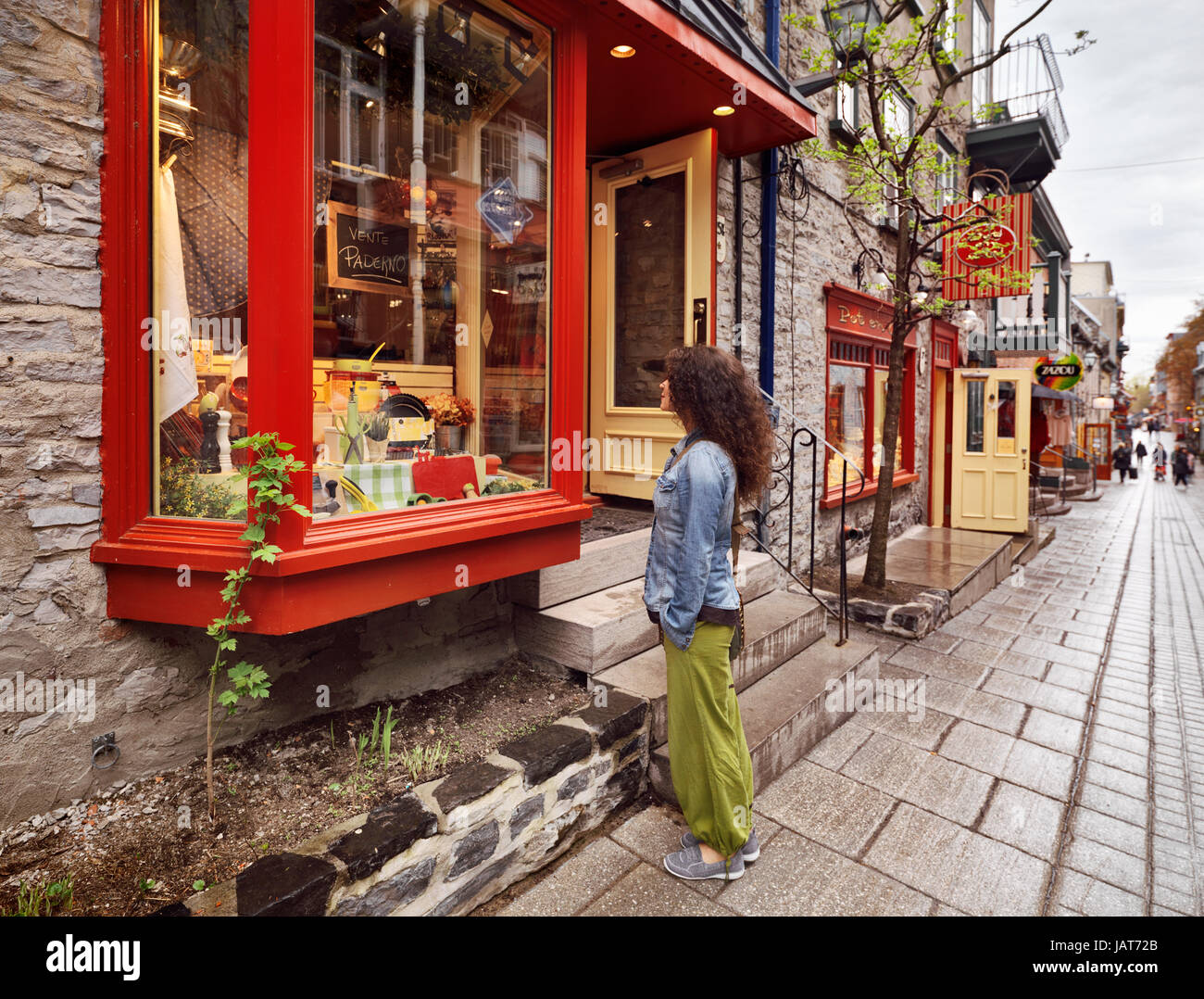 Affiche un affichage de Banque de photographies et d’images à haute ...
