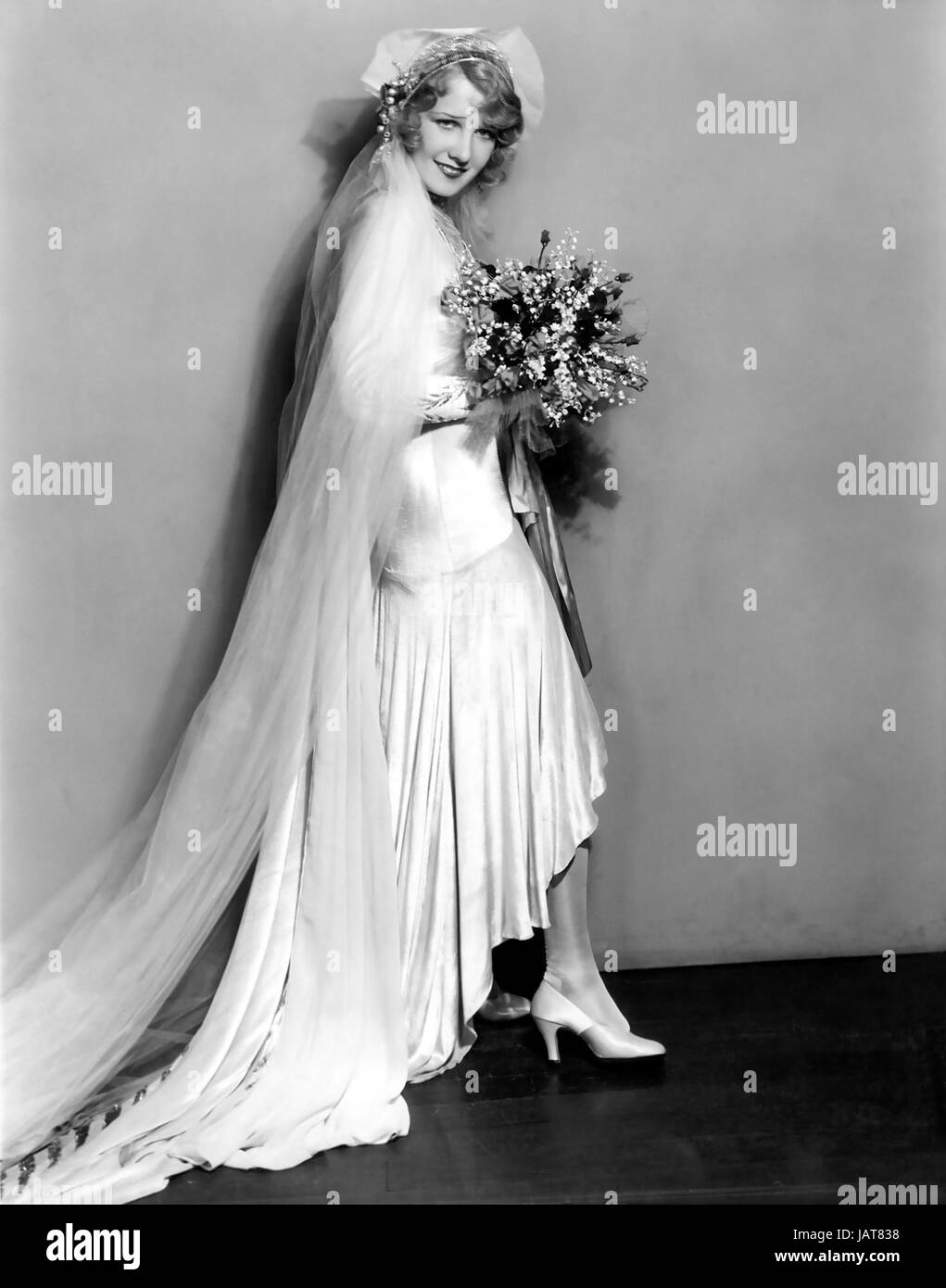 Robe de mariée des années 1930 Banque de photographies et d’images à ...