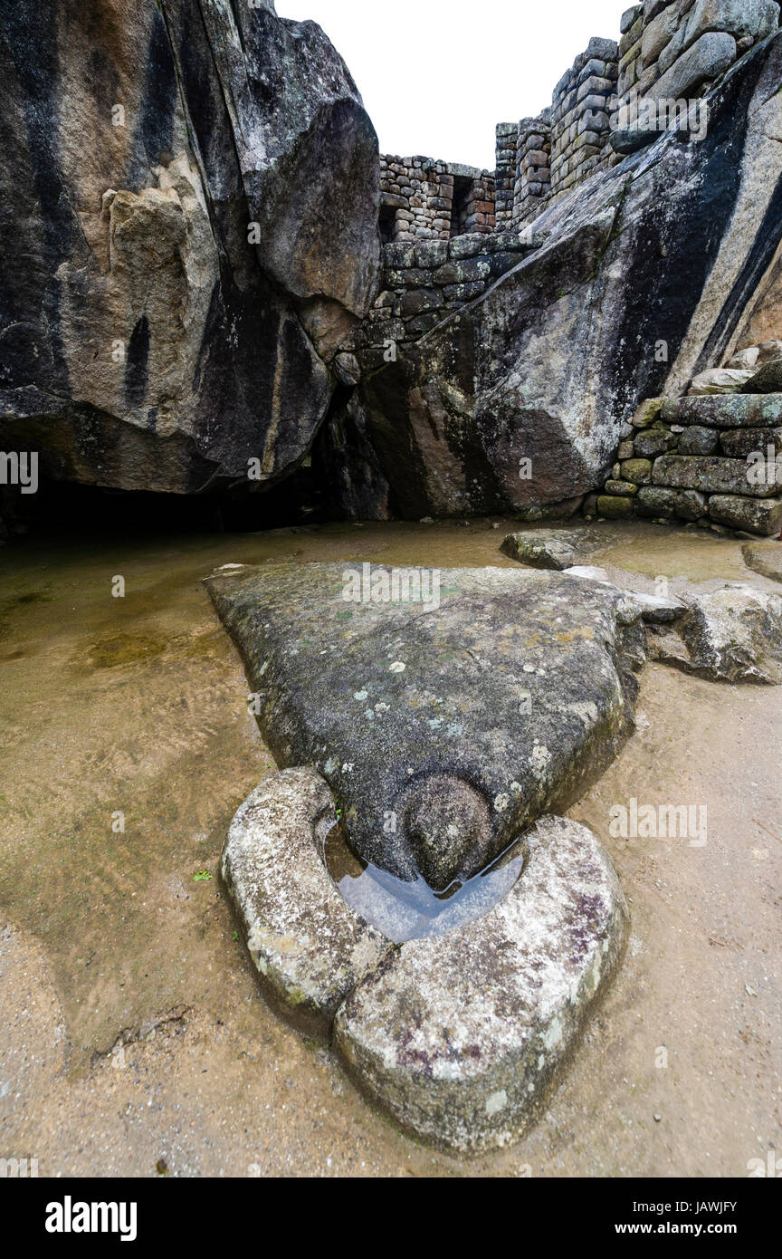 Le Temple du Condor avec une sculpture d'un condor des Andes et une ...