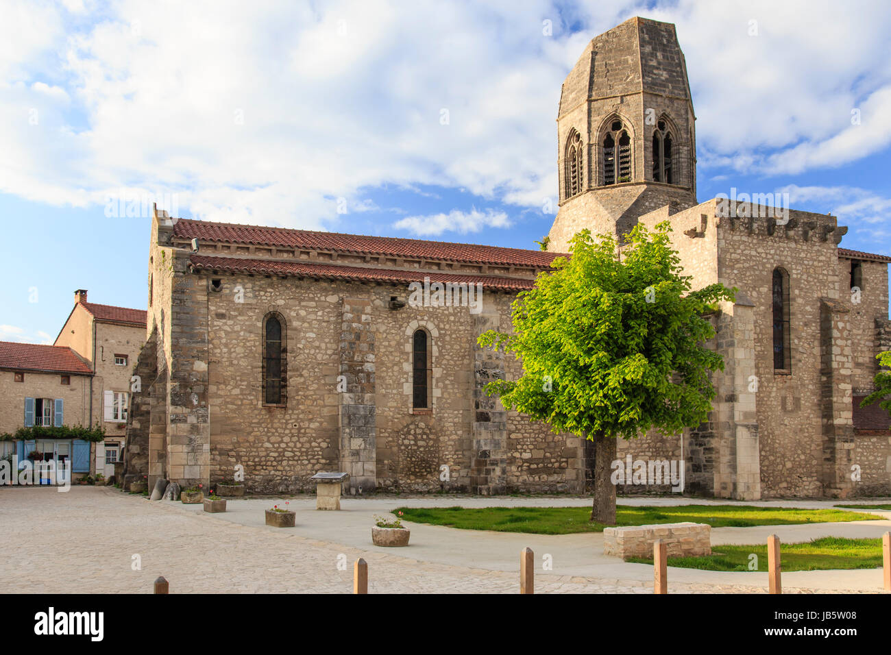 La France, l'Allier (03), Charroux, labellisé Les Plus Beaux Villages ...