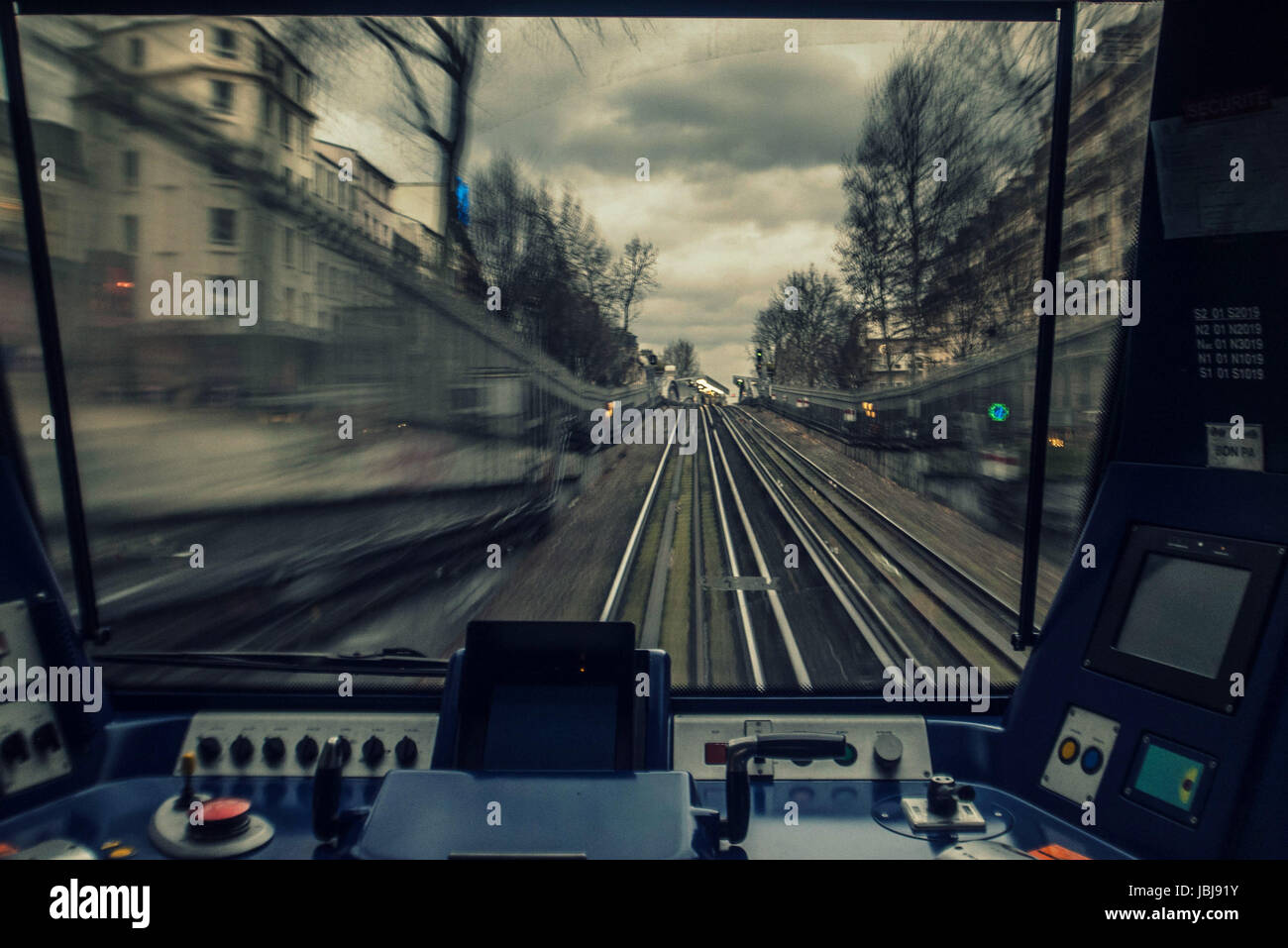 Metro driver in paris Banque de photographies et d’images à haute ...