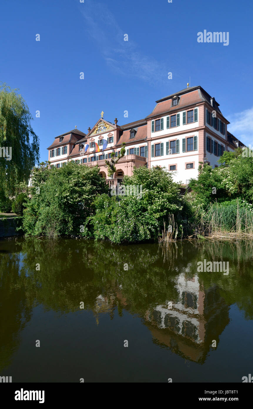 Rotes schloss Banque de photographies et d’images à haute résolution ...