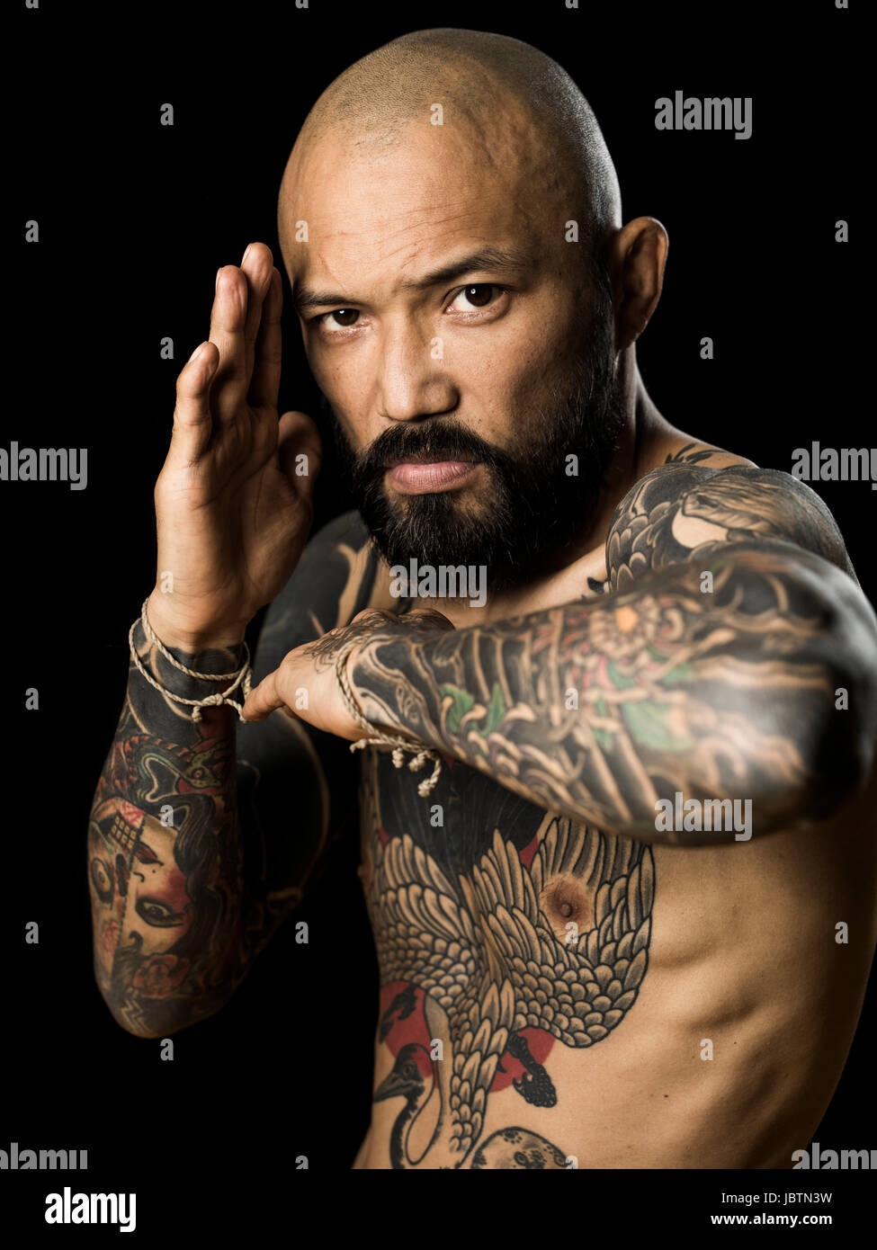 Portrait de MMA fighter Norifumi Kid Yamamoto à Krazy Bee Sport, Itoman ...