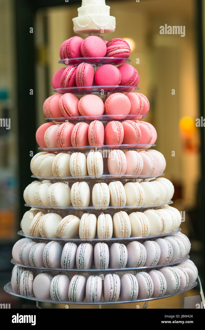 A tour de macarons à la Royal Arcade, Melbourne, Australie Photo Stock ...