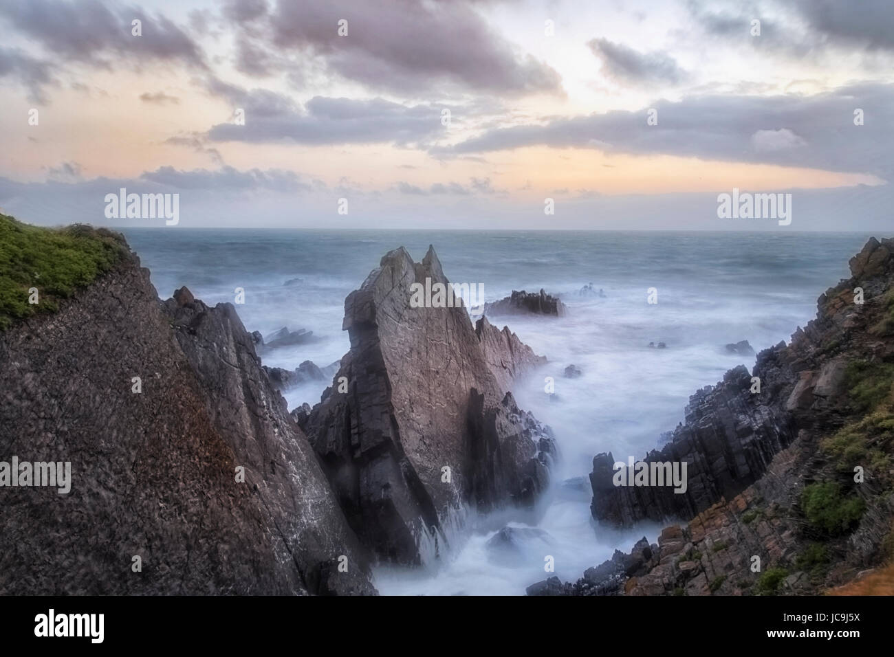 North devon waves Banque de photographies et d’images à haute ...