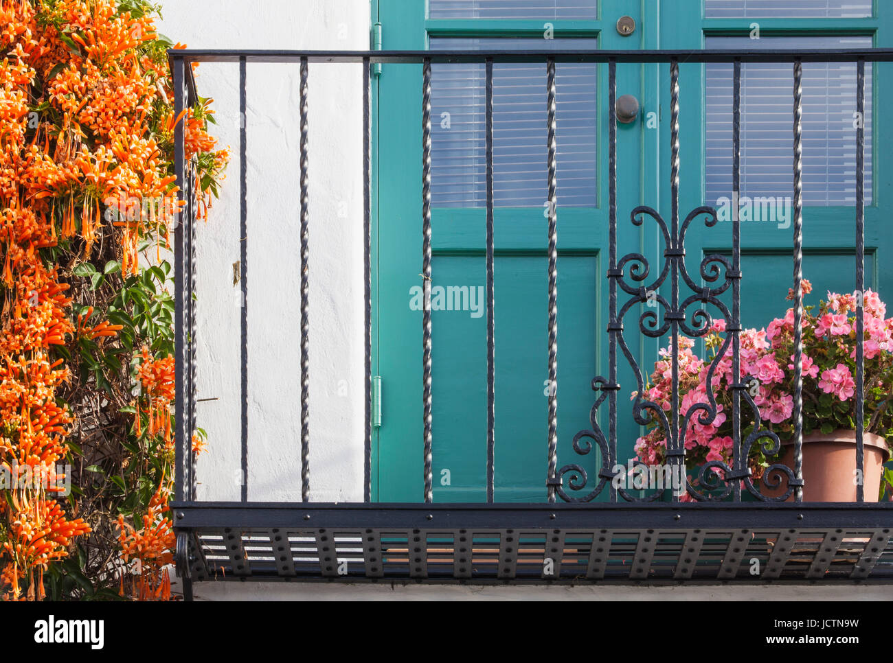 Balcon en fer forgé Banque de photographies et d’images à haute ...