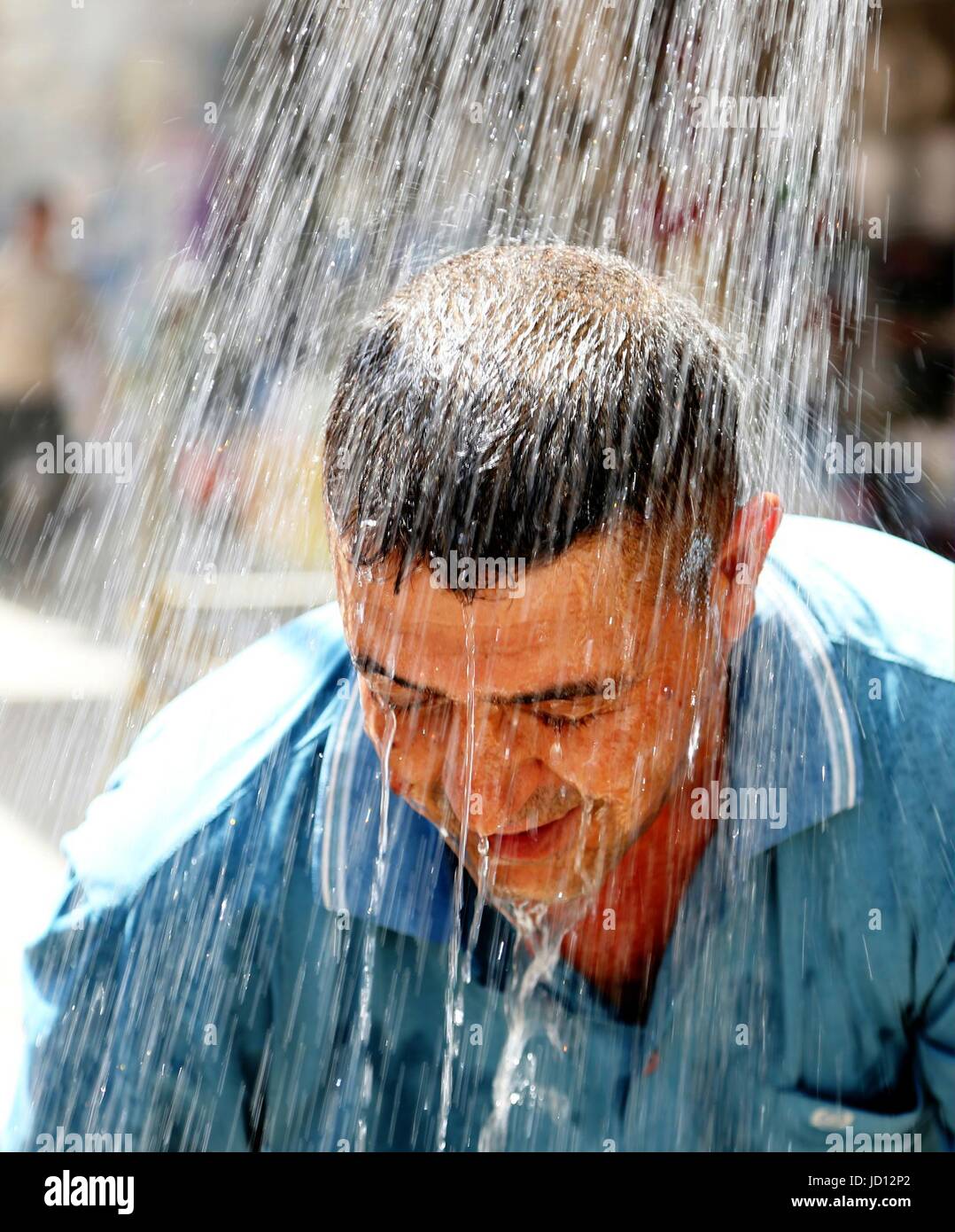 Douche commune Banque de photographies et d’images à haute résolution ...