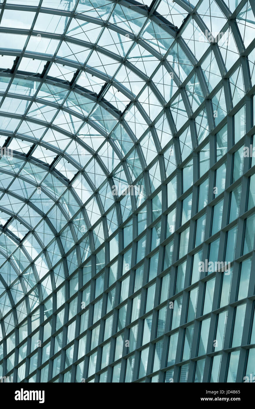 Gridshell roof Banque de photographies et d’images à haute résolution ...