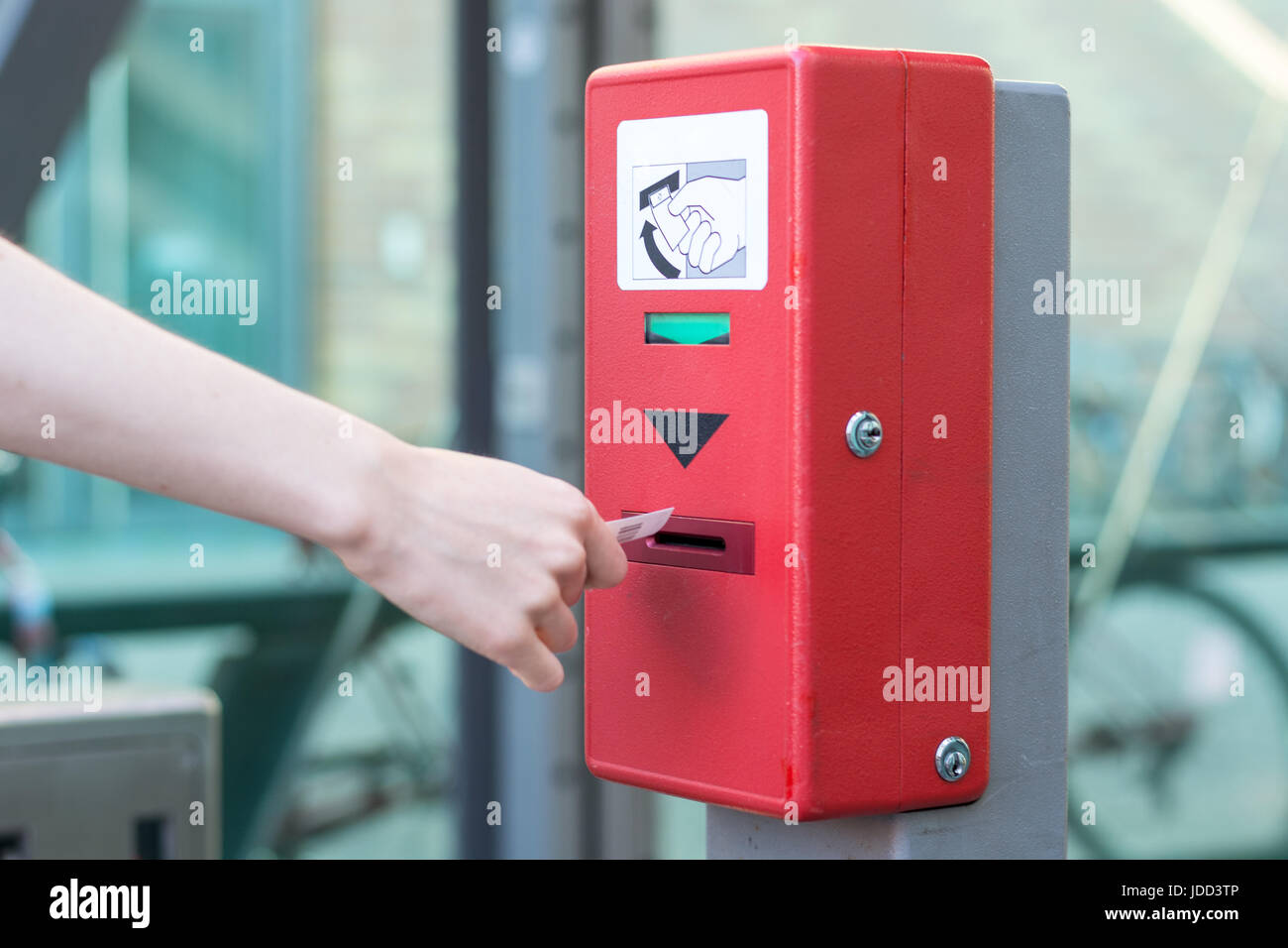 Transport ticket validation machine Banque de photographies et d’images ...