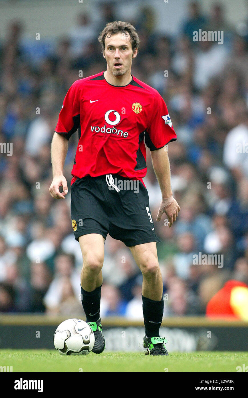 LAURENT BLANC MANCHESTER UNITED FC ELLAND ROAD LEEDS 14 Septembre 2002 ...