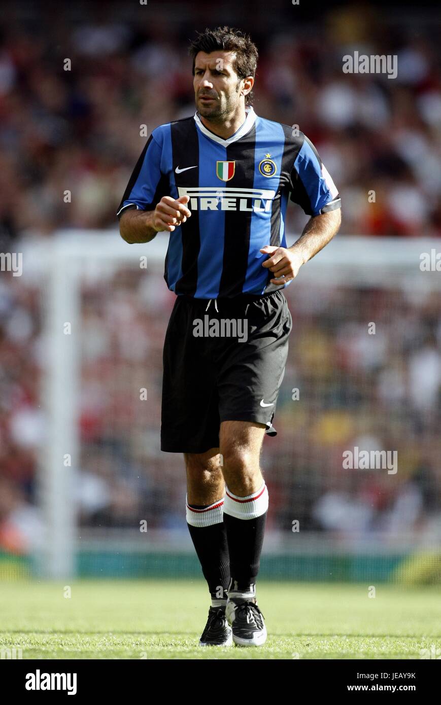 Luis figo inter Banque de photographies et d’images à haute résolution ...