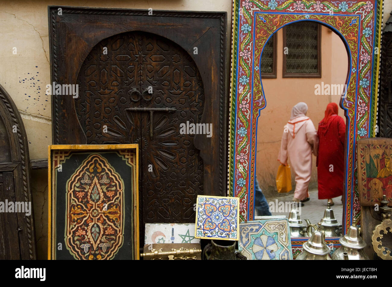 Souk marrakech rue Banque de photographies et d’images à haute ...