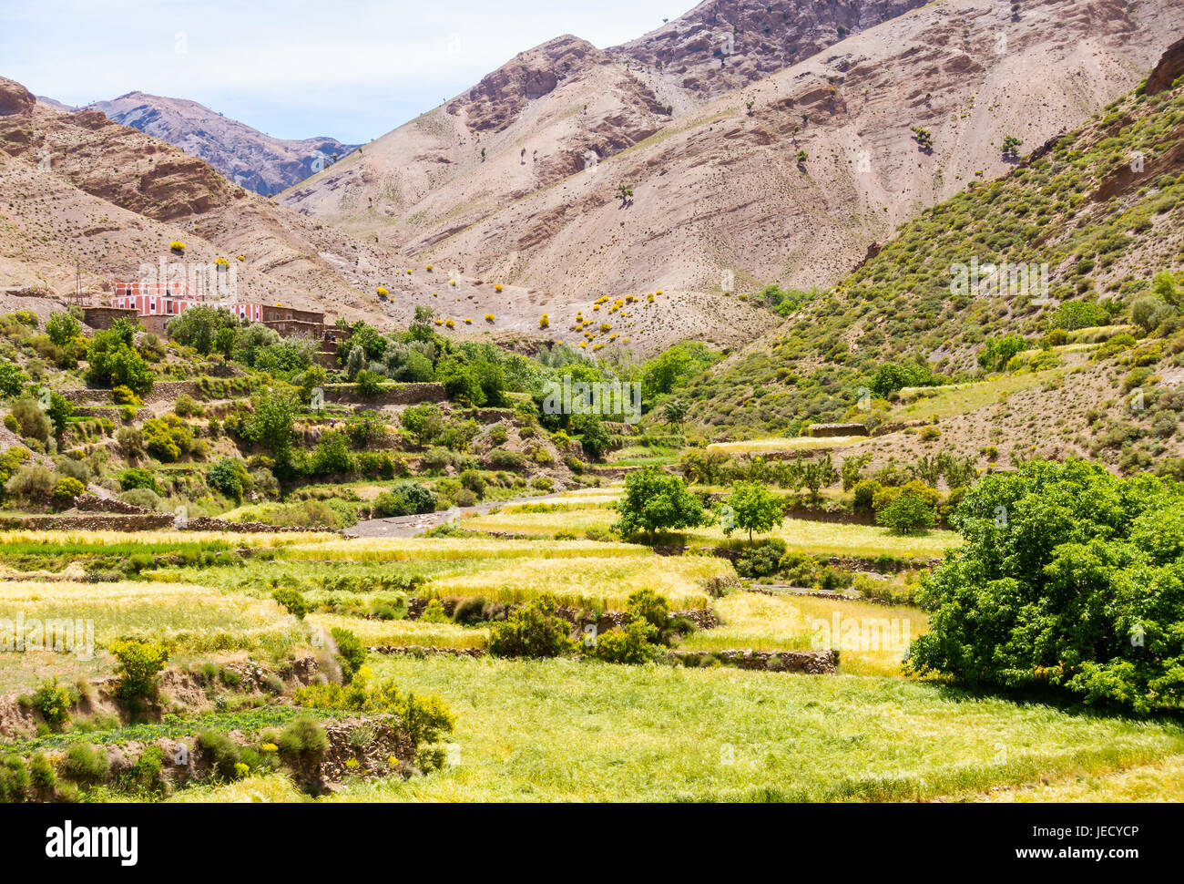 Imilchil atlas mountains morocco Banque de photographies et d’images à ...